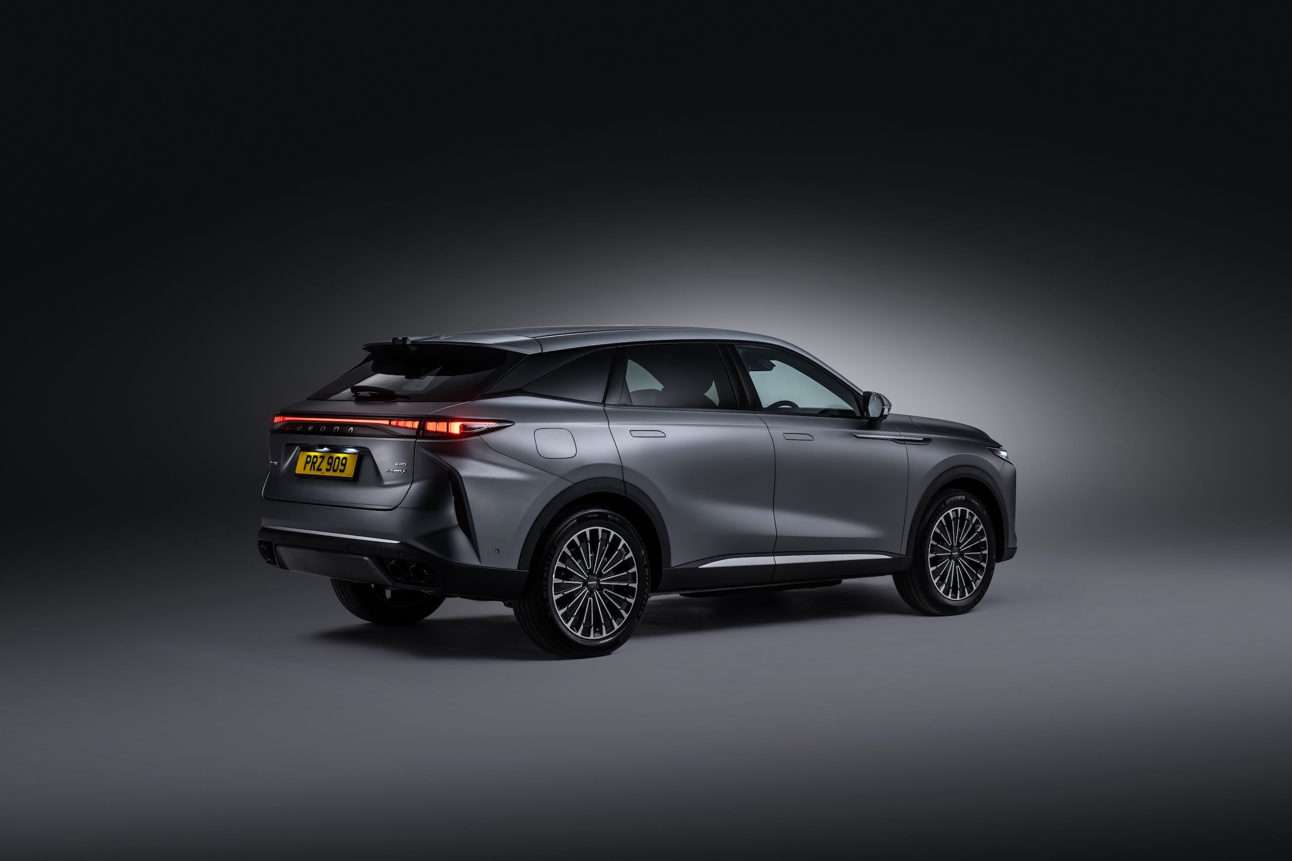 New OMODA 9 Hybrid SUV - Pre-order yours now.